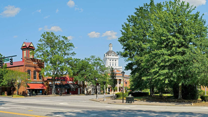 14 Most Beautiful Towns In America