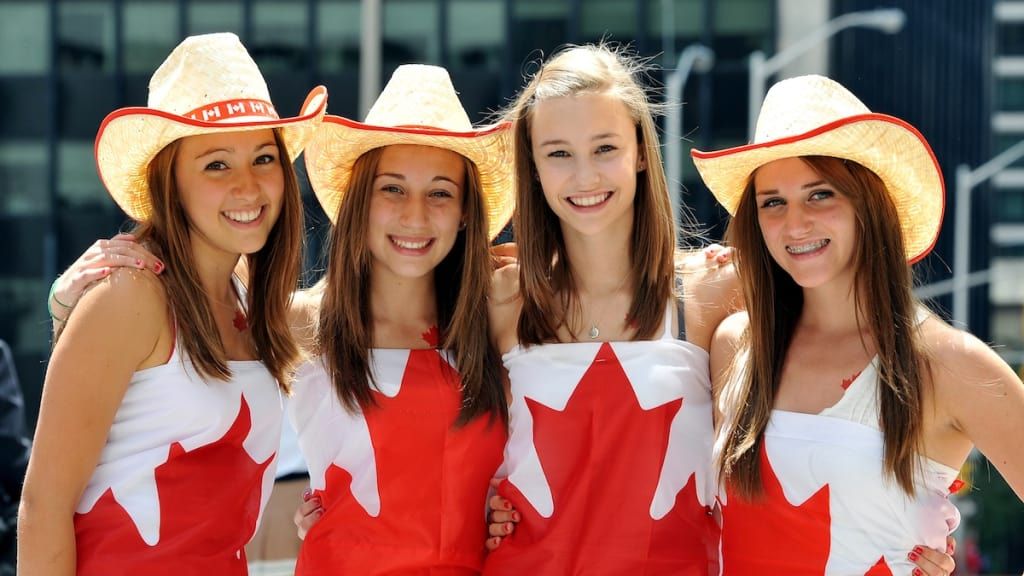 10 Canada Stereotypes That Are Hilariously Inaccurate (10 That Are 100% ...
