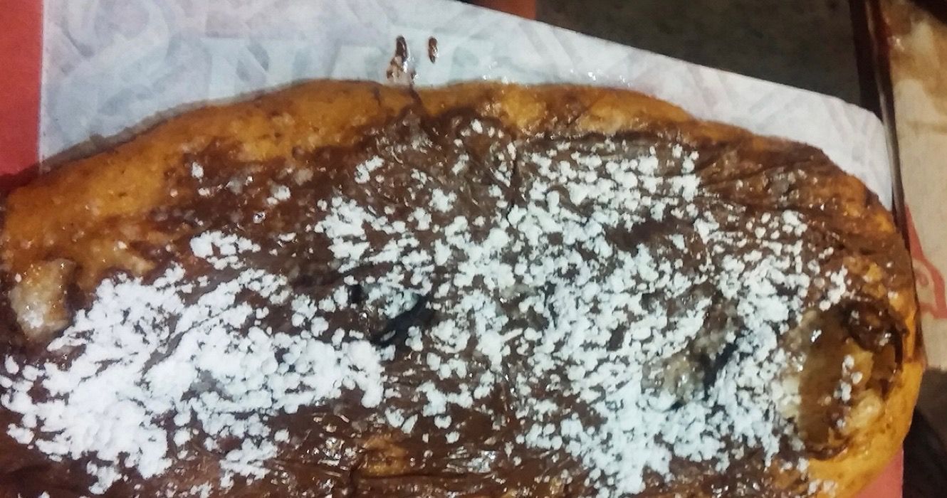 Visiting Ottawa? 10 Foods You Can't Miss While You're There