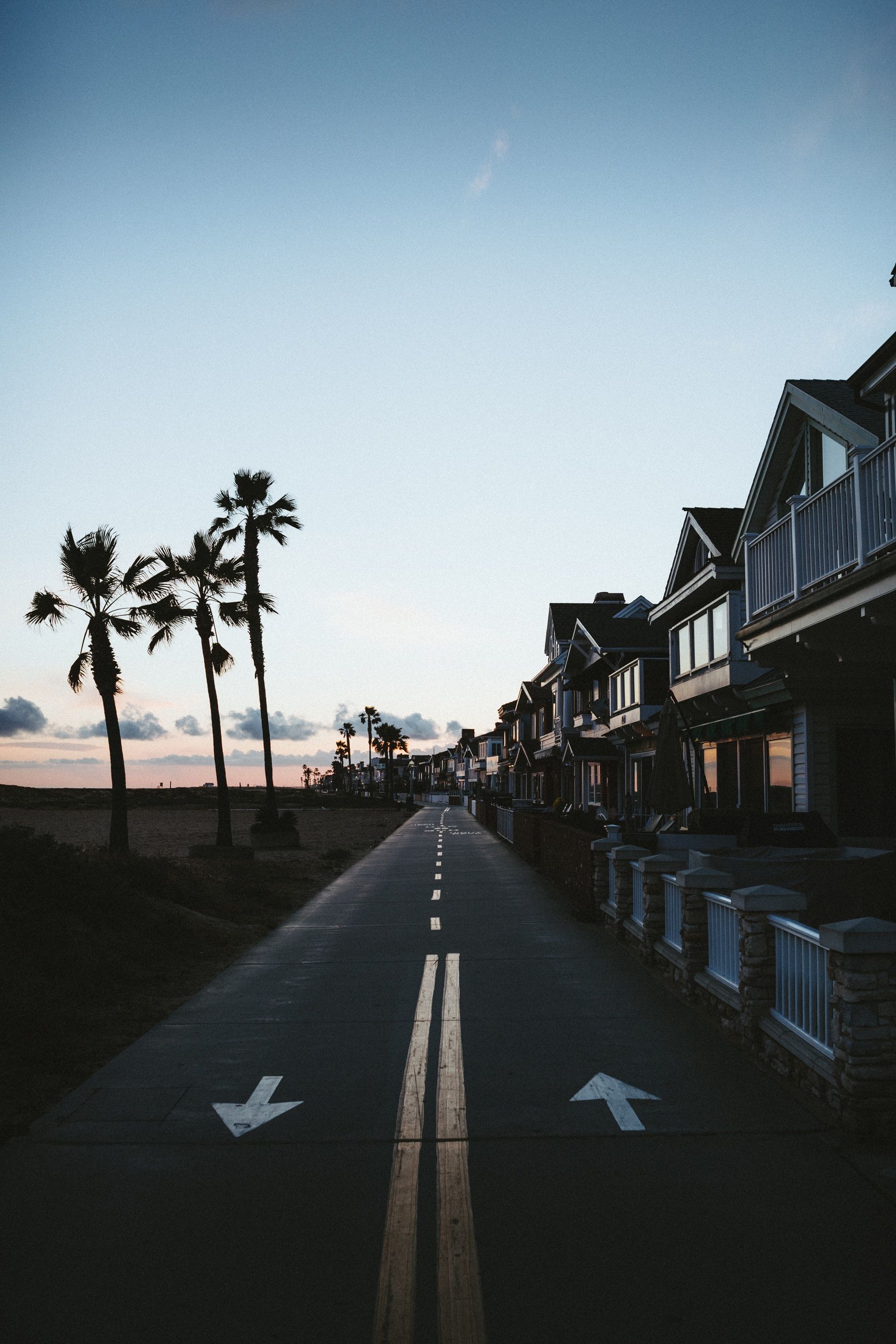 12 Halloween-Themed Airbnbs Perfect To Book For Spooks Year-Round