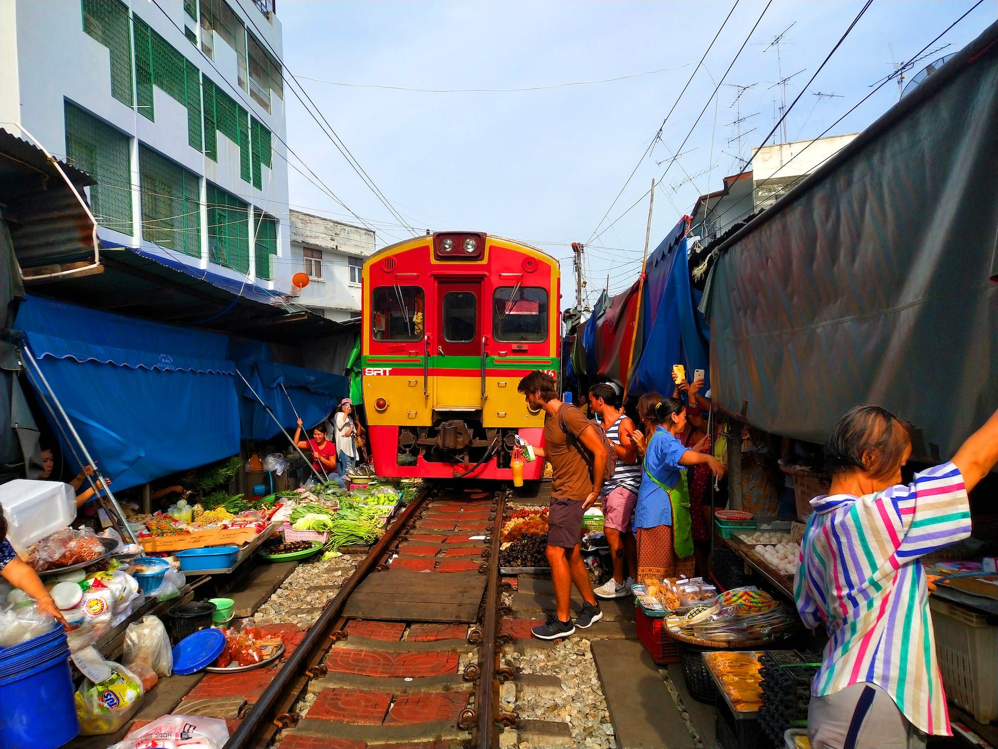 Maeklong Railway Market: When The Trains Come Through & What To Do When ...
