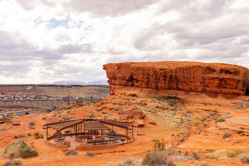 Hikers, Bikers, & Trail Trekkers: The Ultimate Travel Guide To St ...