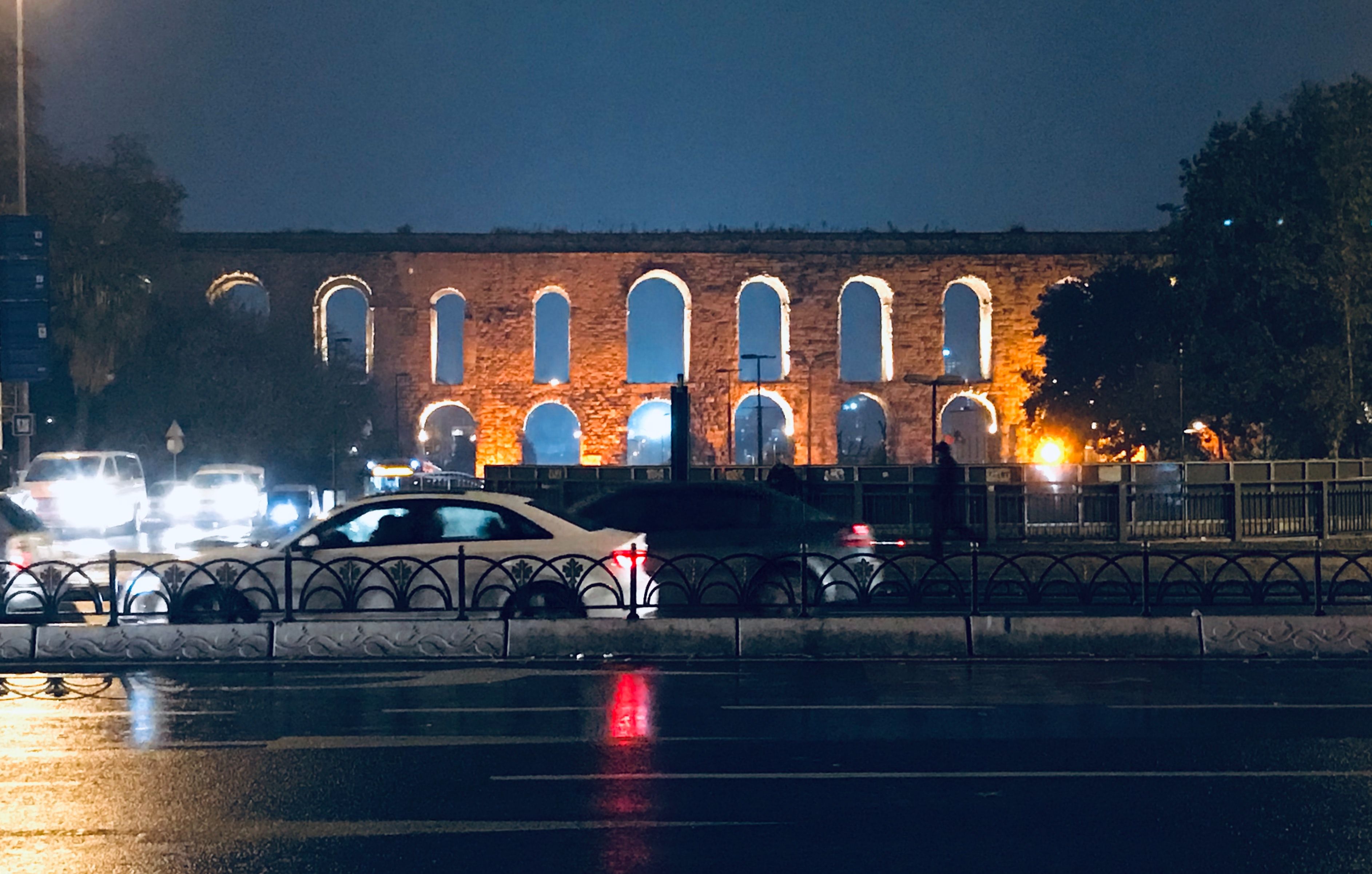 Why The Roman Aqueduct Of Valens Is One Of Istanbul's Top Attractions