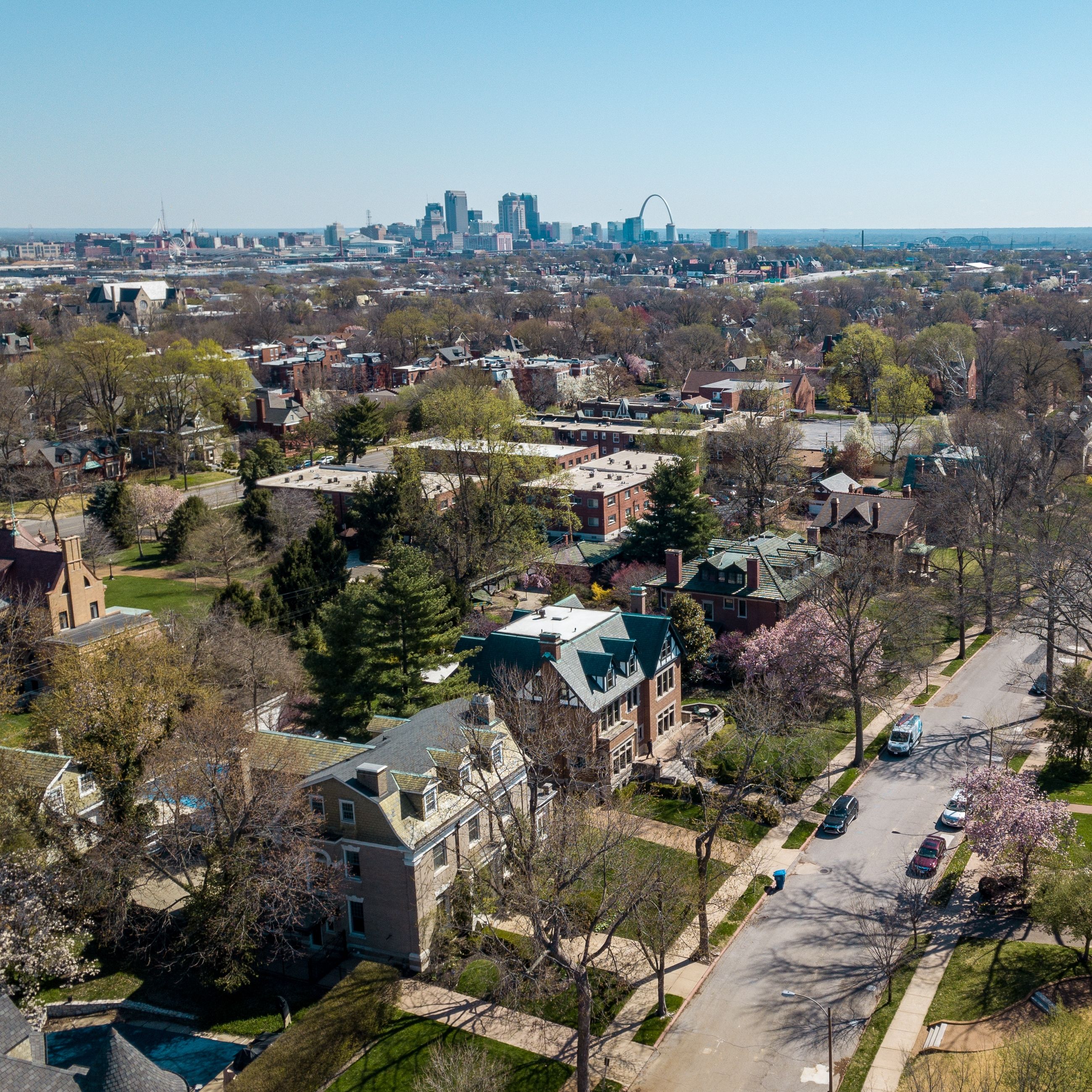 A Unique Midwest City: The Ultimate Guide To Chesterfield & Things To Do