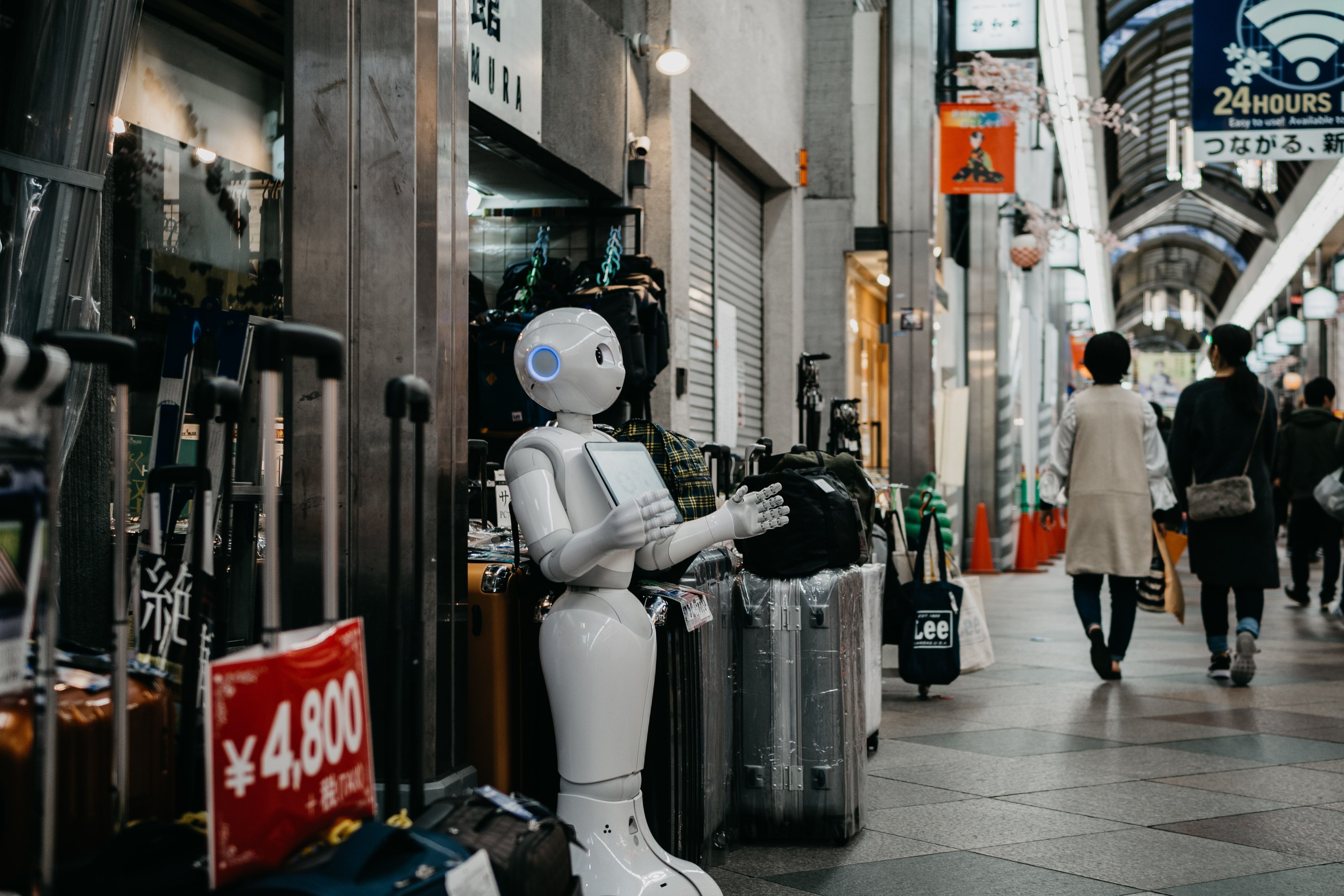 This Innovative, Inclusive Japanese Café Uses Robots To Serve Guests ...