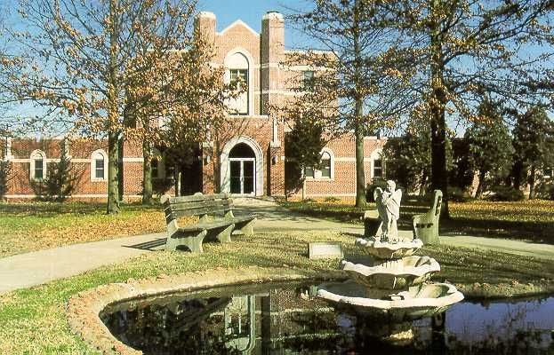 An Agricultural Hub & More: The Ultimate Guide To Shawnee & Things To Do