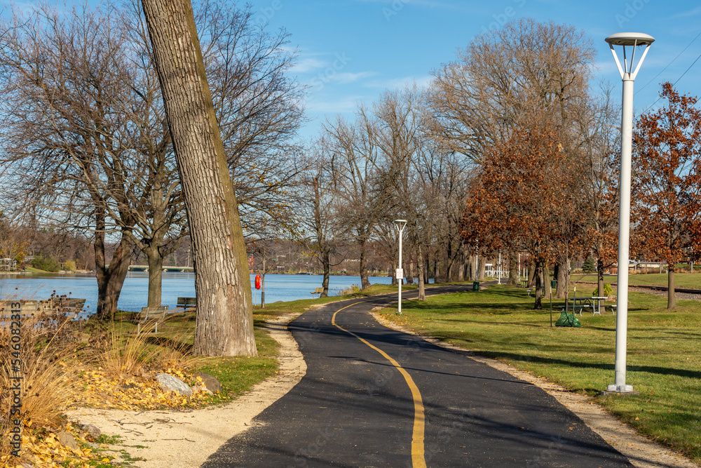 10 Beautiful Rail Trails In The U.S. That You Need To Bike At Least Once