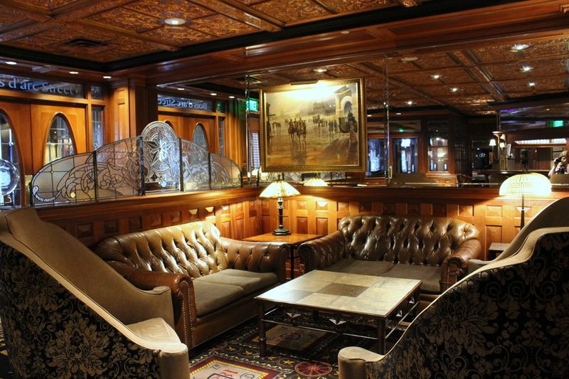 10 Haunted Hotels Across The U.S. That Promise A Unique Overnight ...