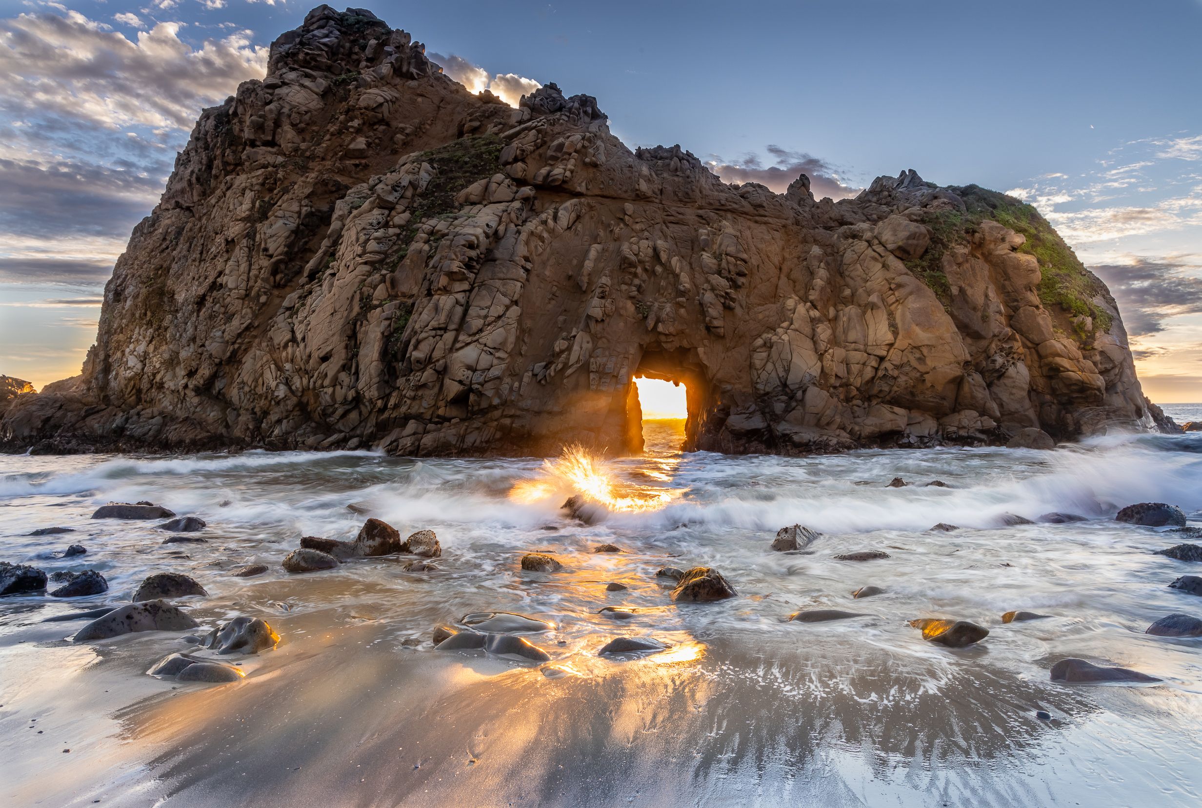 Through The Keyhole: Discovering The Seasonal Beauty Of Pfeiffer Beach ...