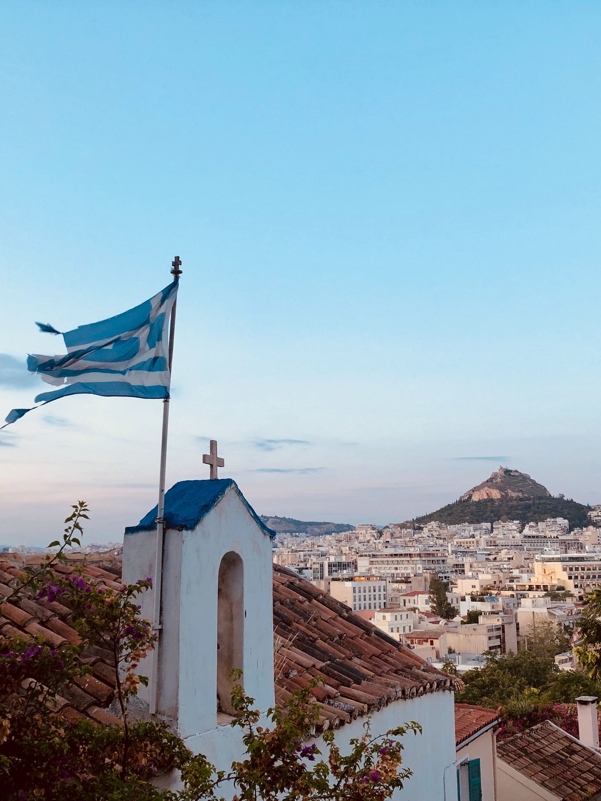 10 Reasons To Visit This Greek Island That Only Locals Know About