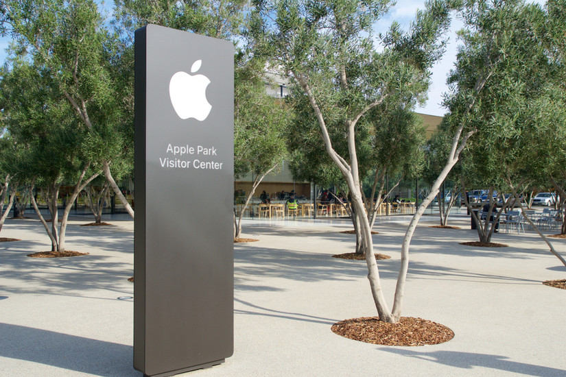 Apple Tech Fan? Visit The Apple Visitor Center In Silicon Valley