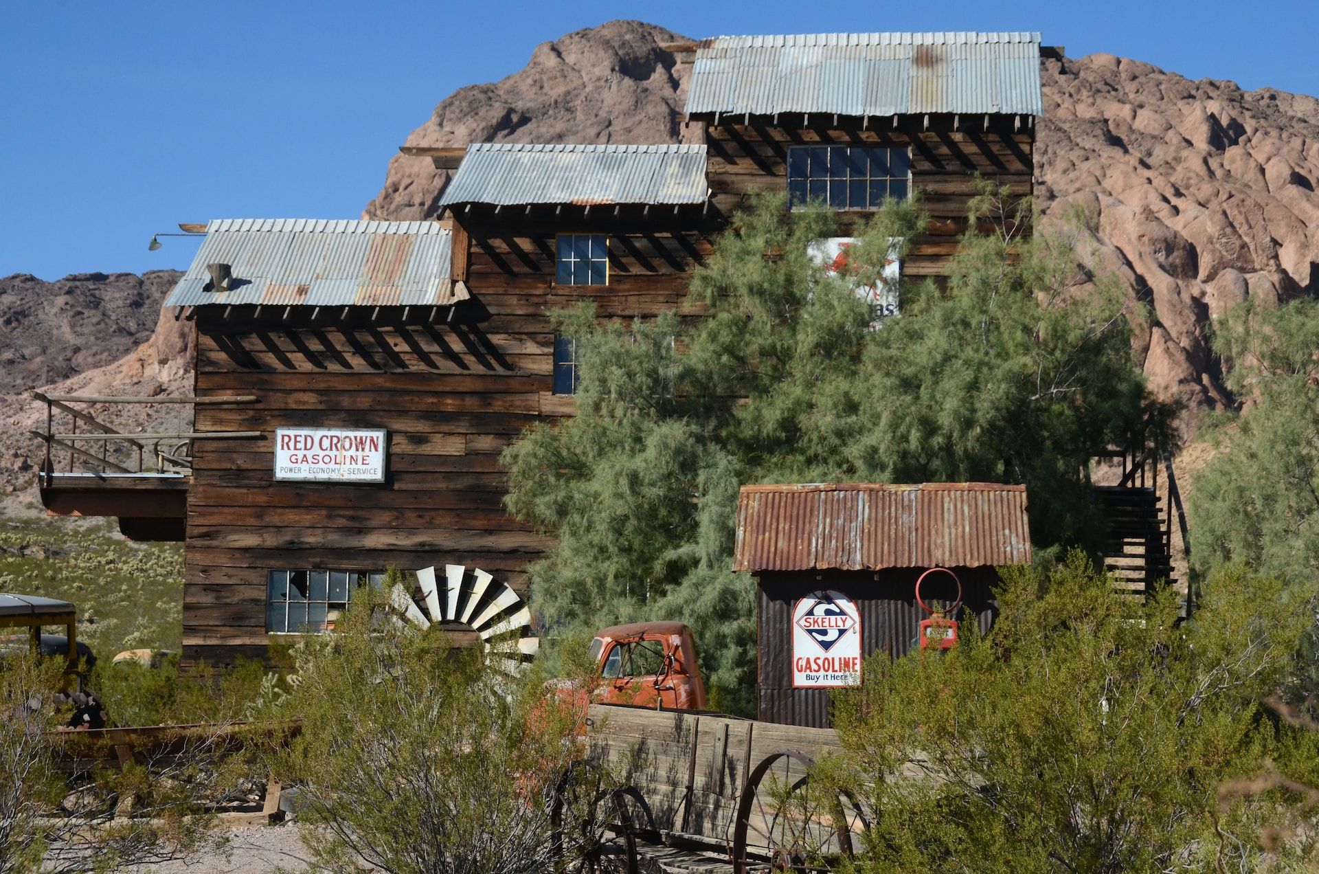 Panning For Gold: 10 Gold Rush Towns In Nevada You Can Still Visit
