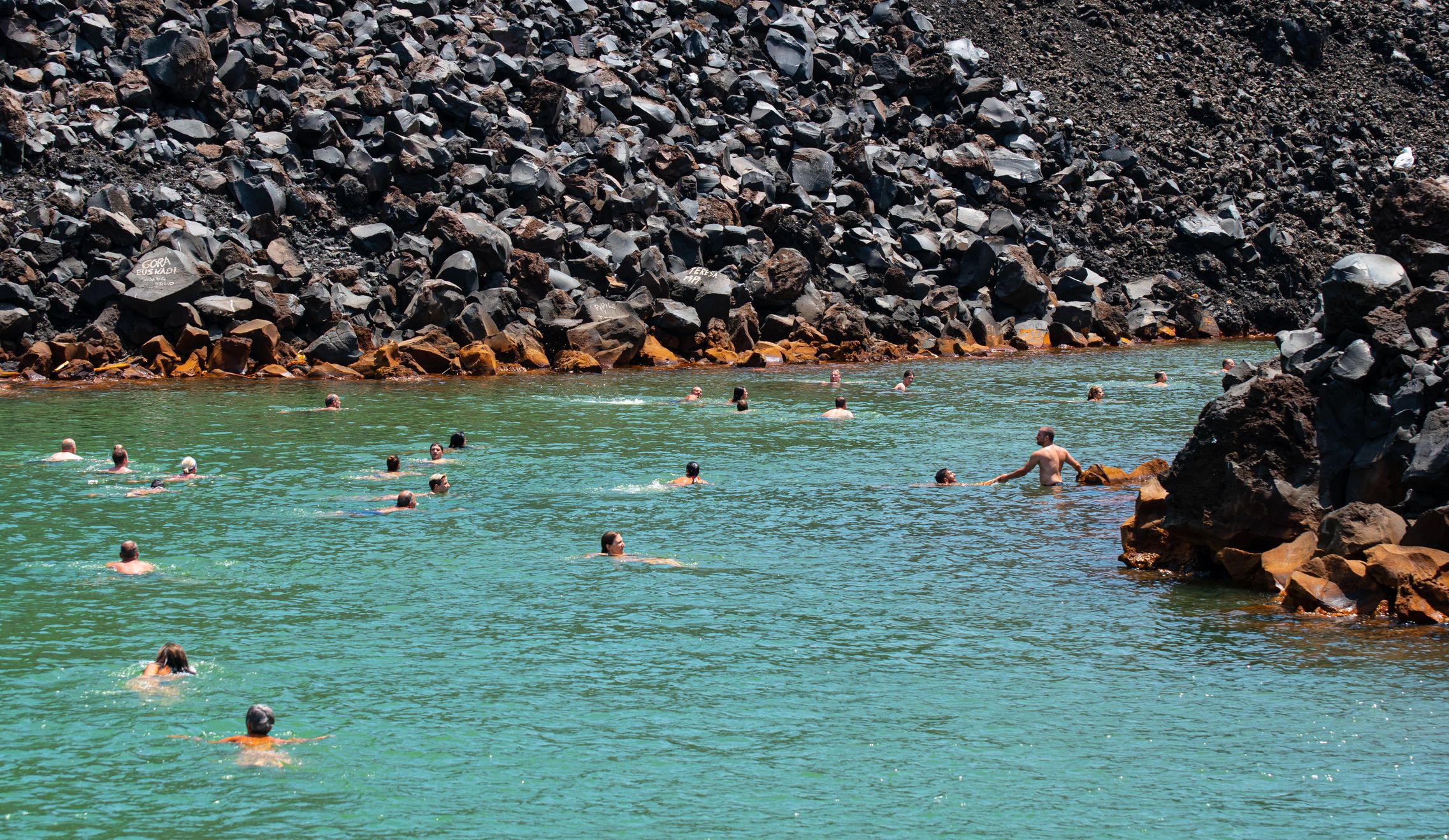 10 Activities For Your Dream Vacation In Santorini In May