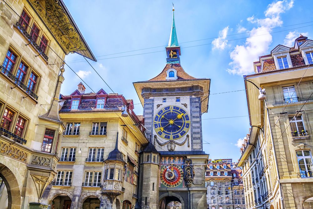 Visit Switzerland's Bern Old Town & See Why The Medieval Town Is UNESCO ...