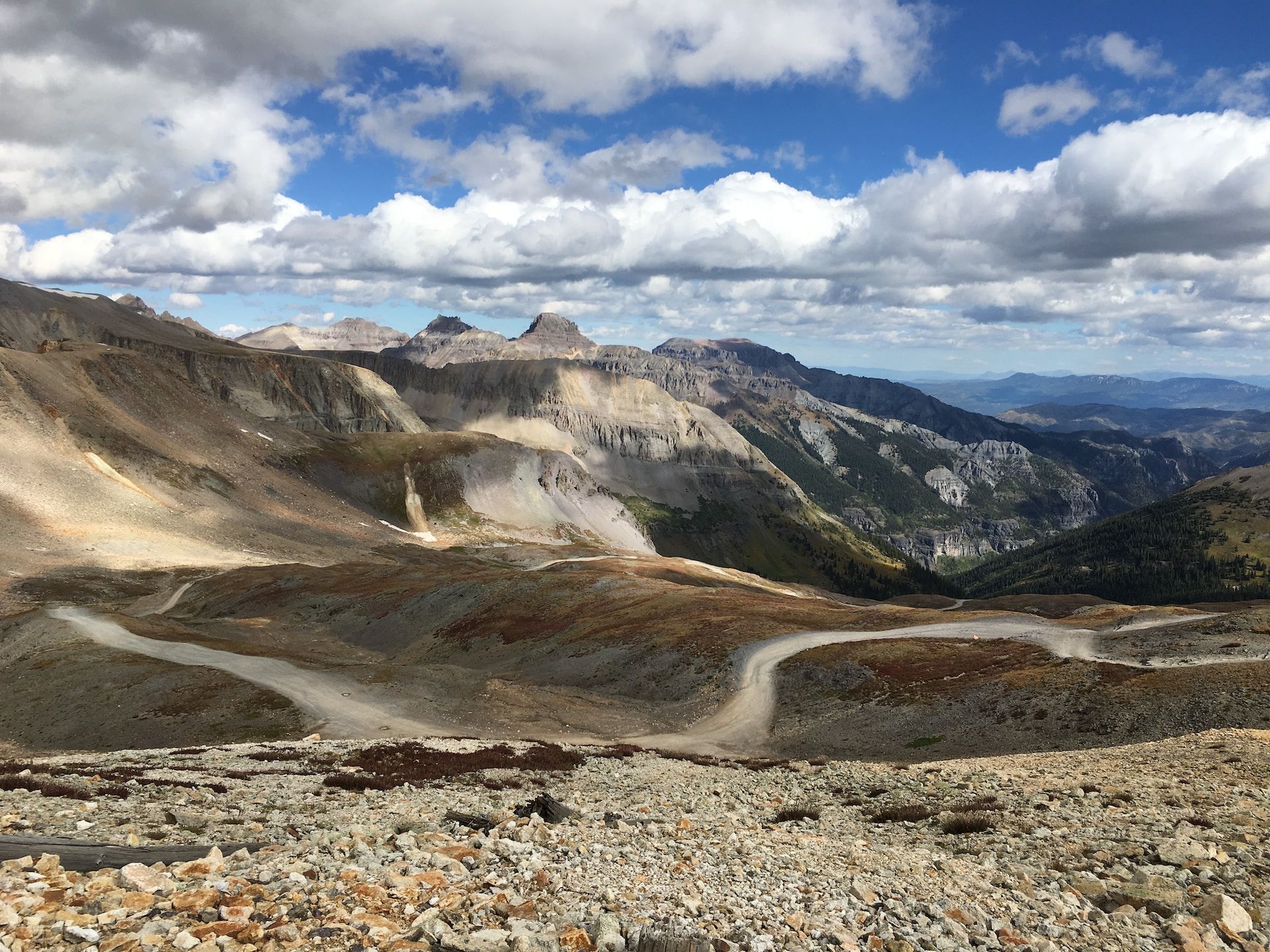 16 Truly Unbelievable Facts About Million Dollar Highway