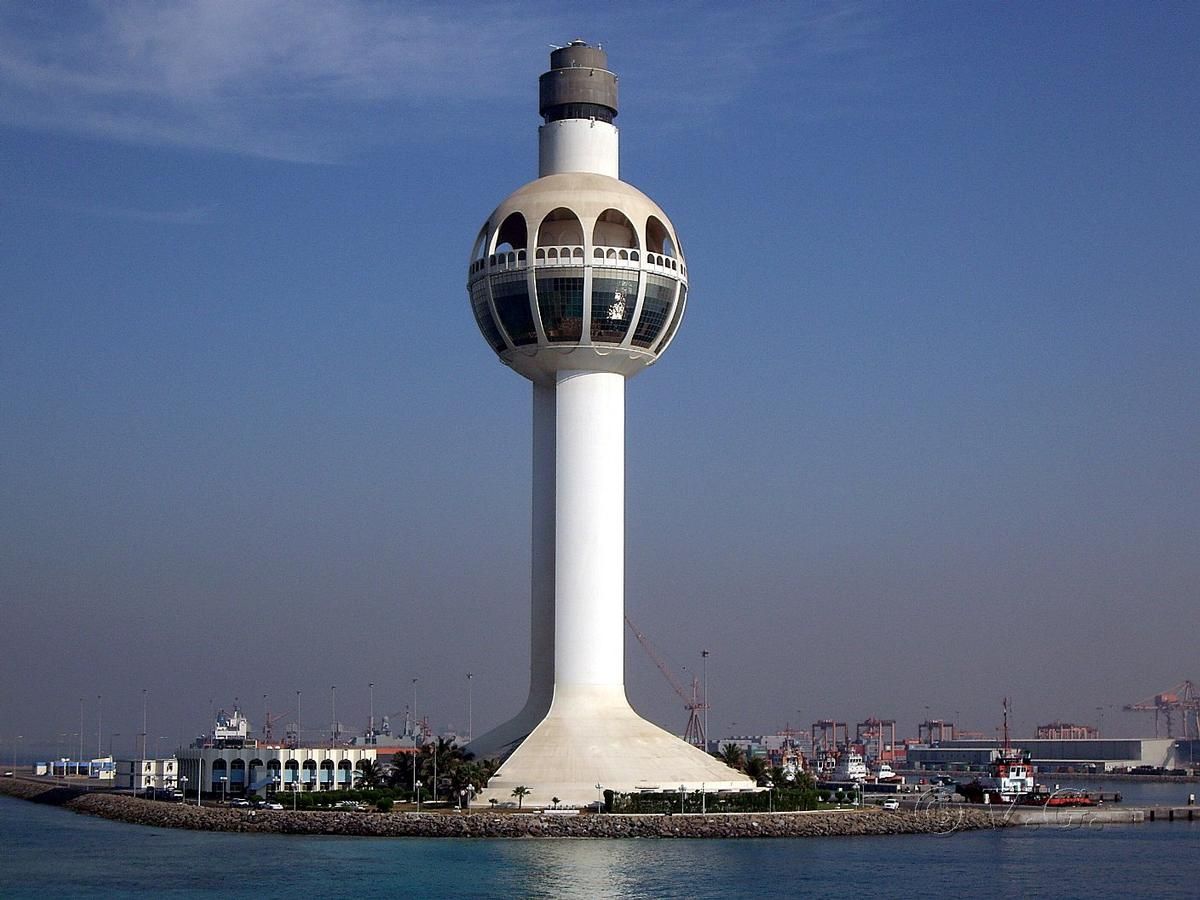 10 Of The Tallest Lighthouses In The World
