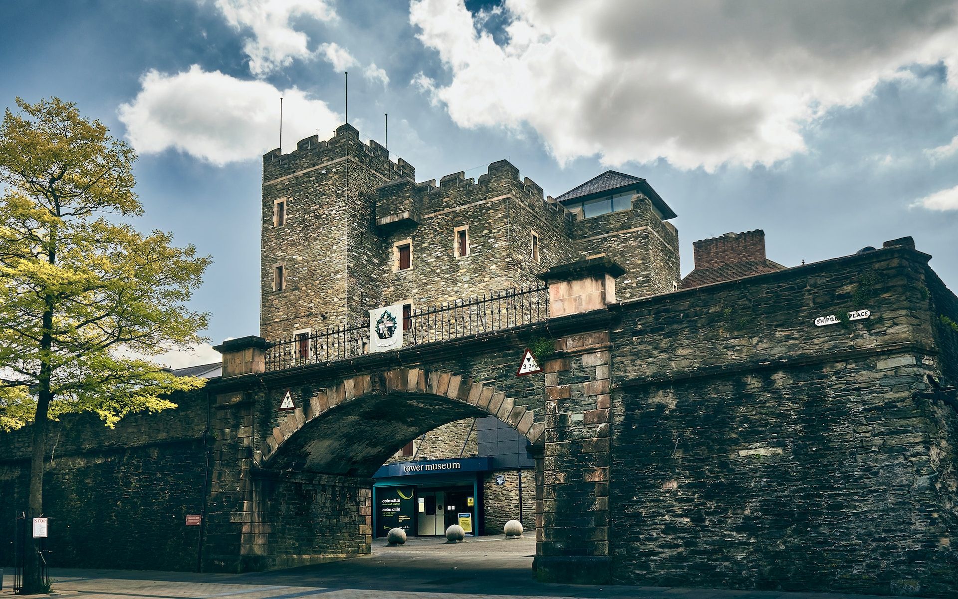 Ireland Vs Northern Ireland: Which Should You Visit & Why?