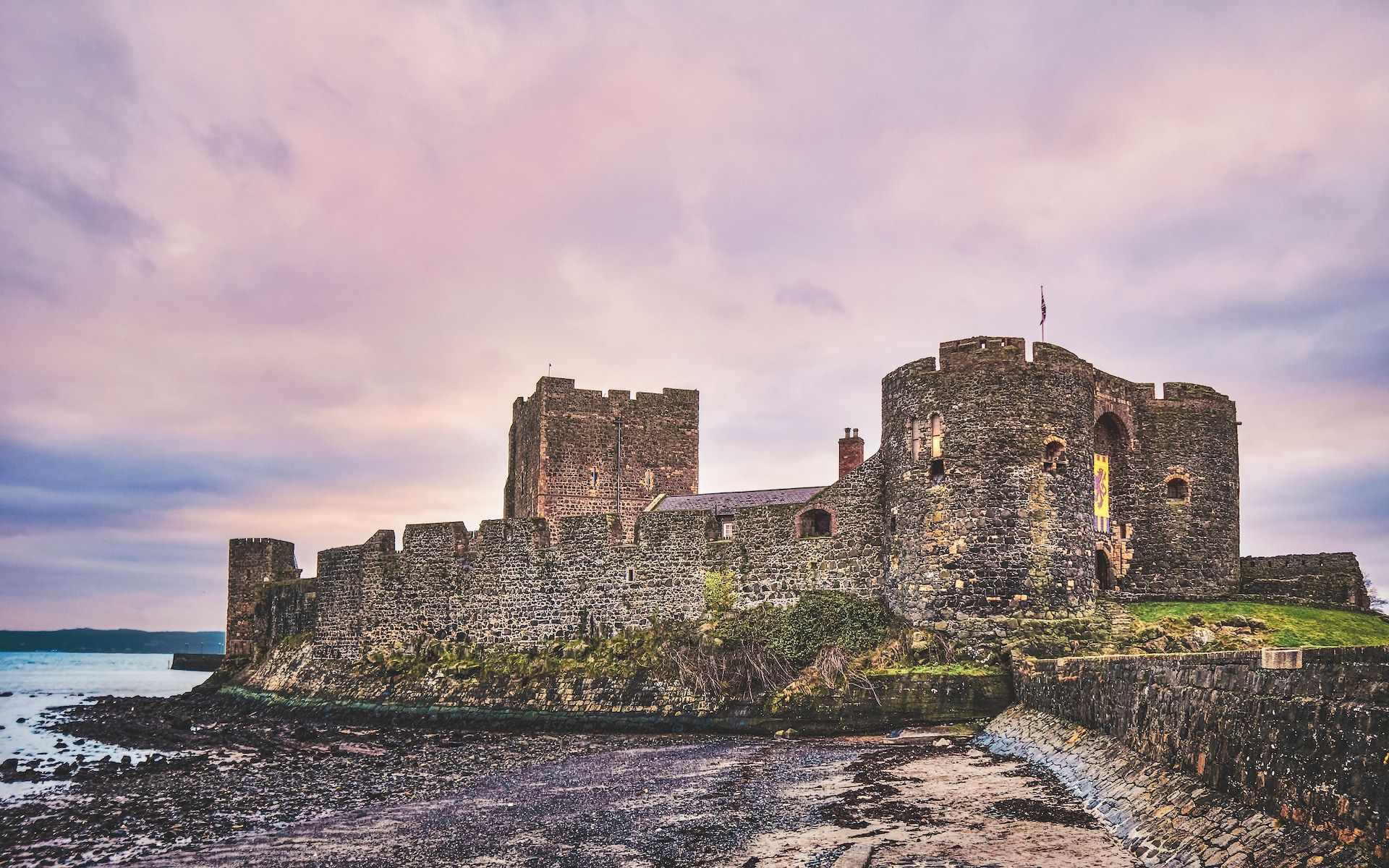 10 Unique Attractions You Can Only Find In Northern Ireland
