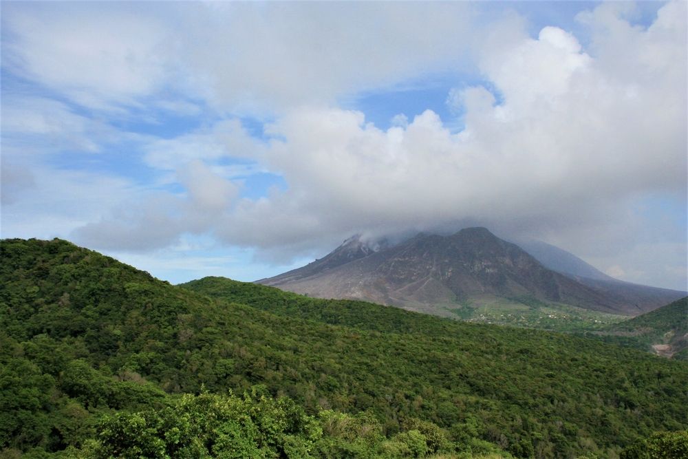 8 Things To Do In Montserrat: Complete Guide To Coral Reefs, Caves ...