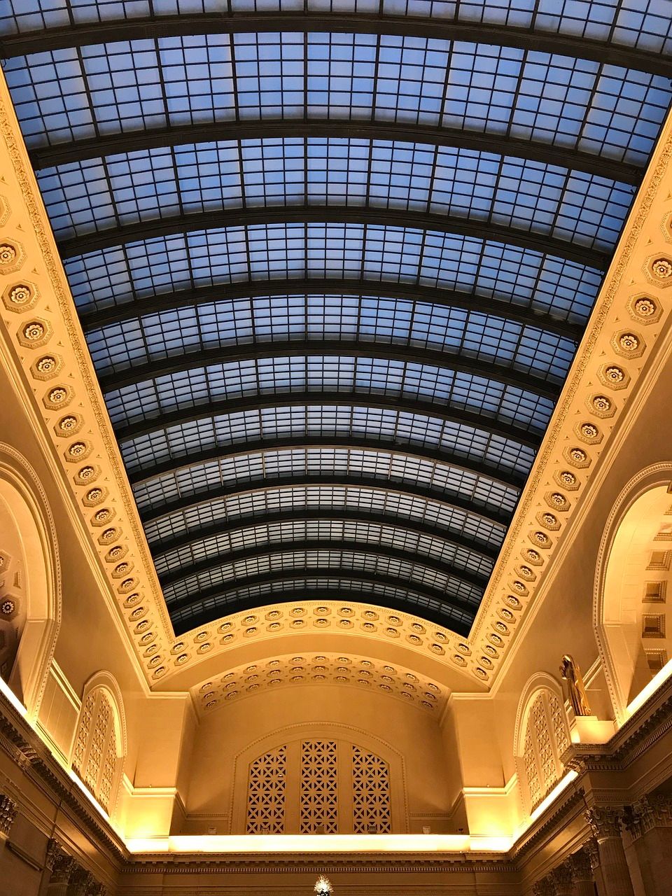 Amtrak Chicago: 10 Things To Know About Union Station