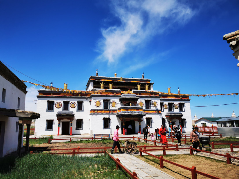Erdene Zuu Monastery: Visit The Buddhist Monastery Built On The Site Of ...