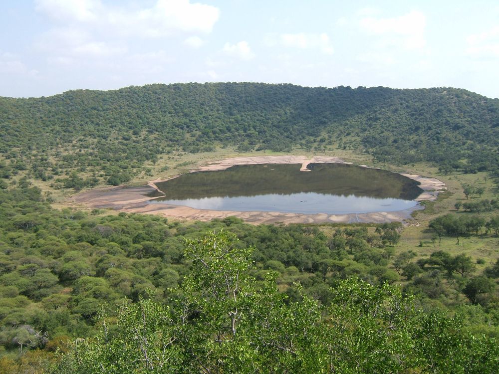 10 Meteor Craters Around The World You Can Actually Visit