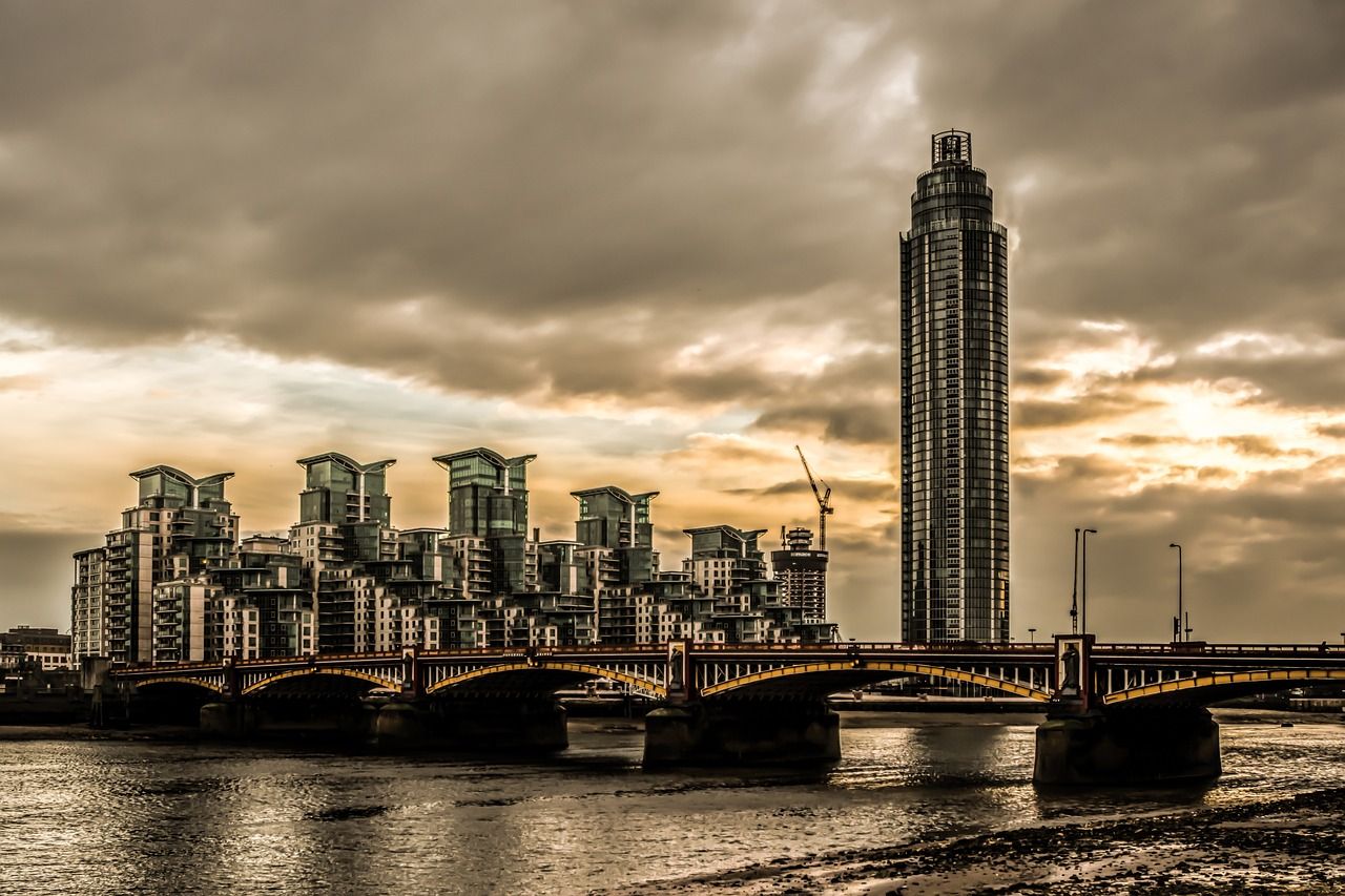 Check Out These 10 Best London Bridges For Iconic Landmarks And Scenic ...