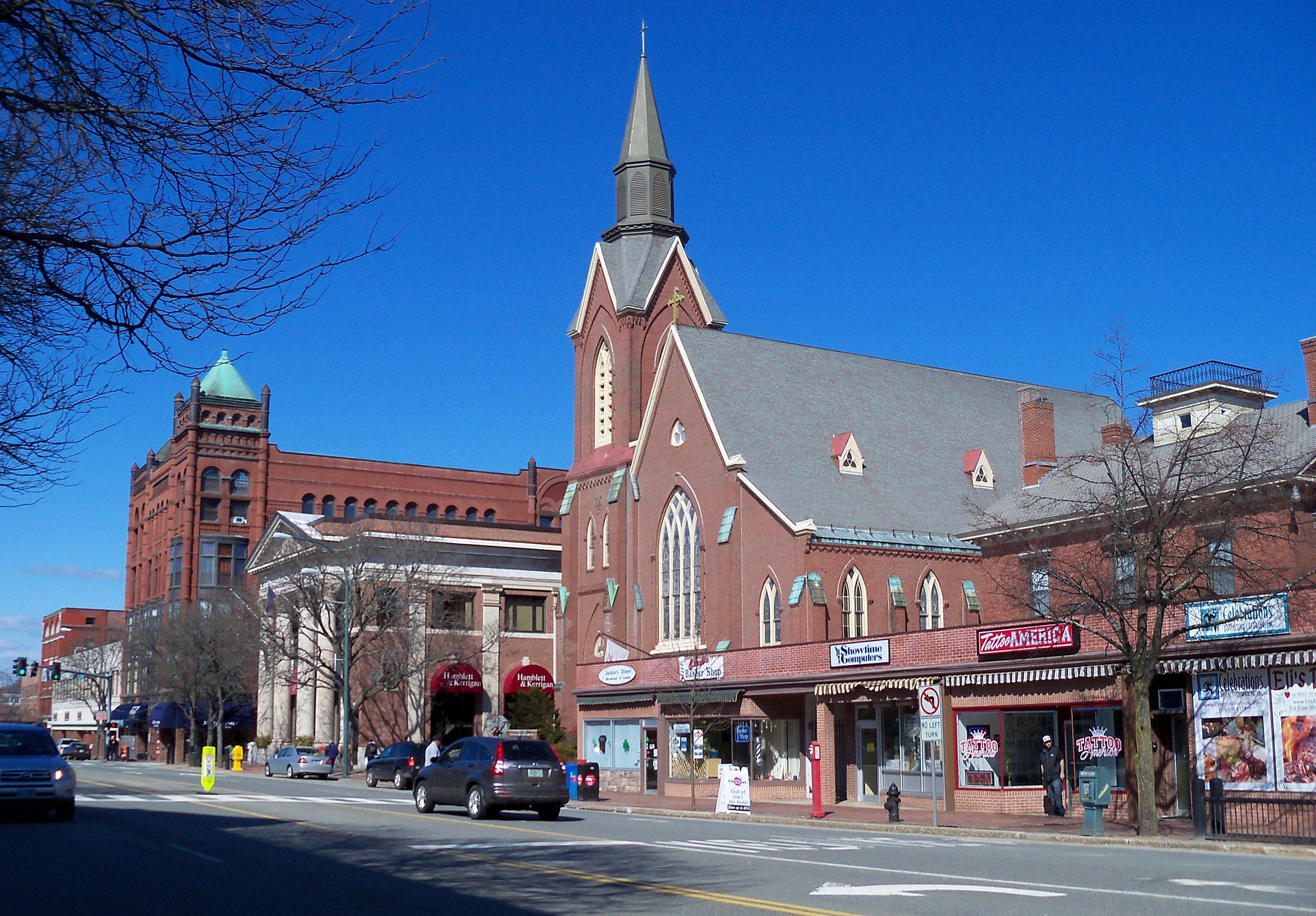 10 Cozy Towns To Retire To In New Hampshire
