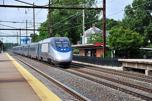 10 Reasons To Should Consider The Amtrak Acela Train Route