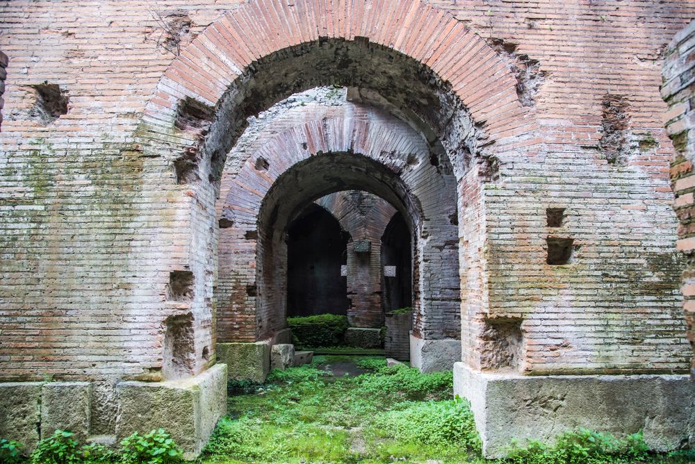 The Roman Amphitheater of Capua Was Second Only To The Colosseum (& How ...