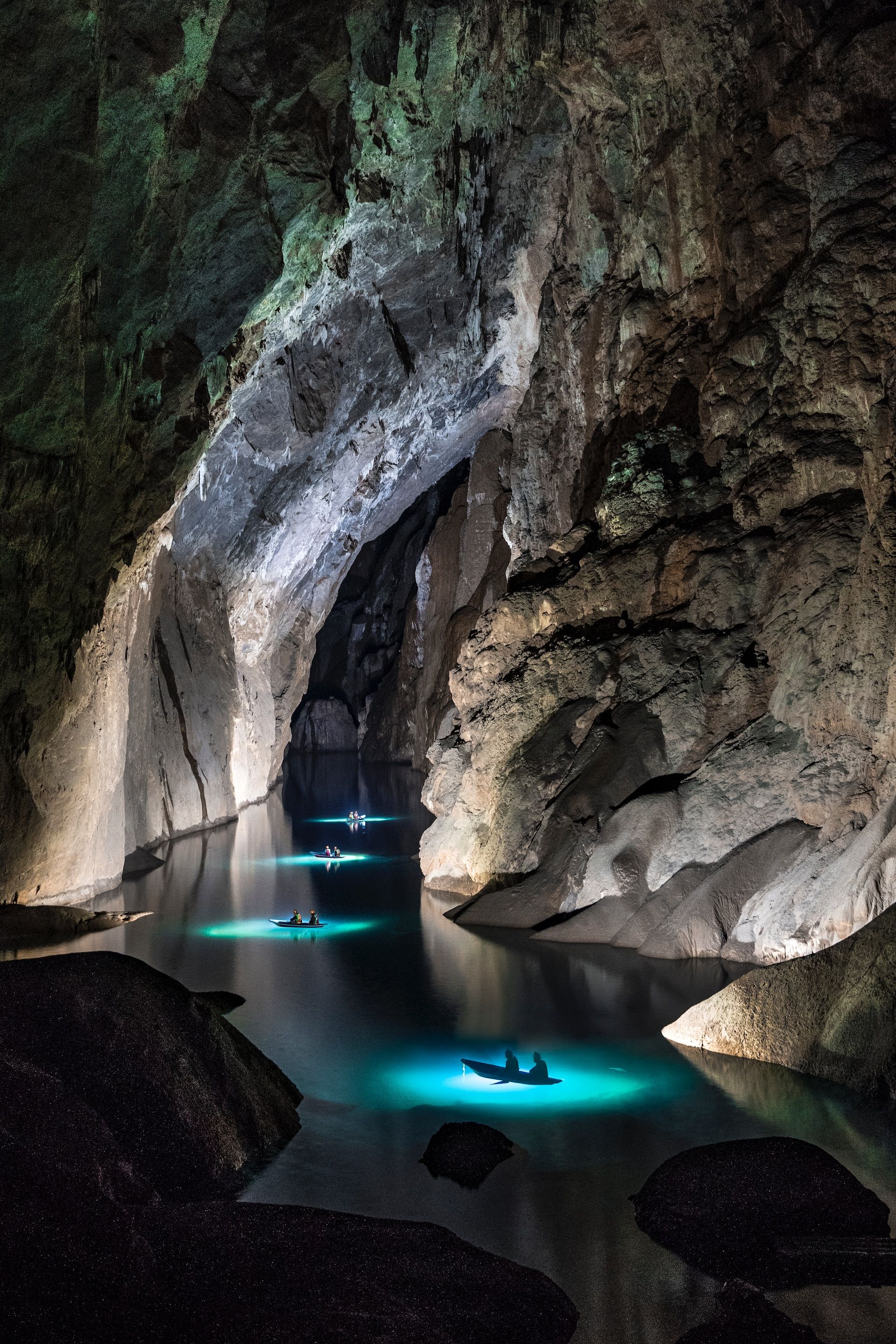 This Is The Largest, Most Unexplored Cave In The World (& Why It Hasn't ...