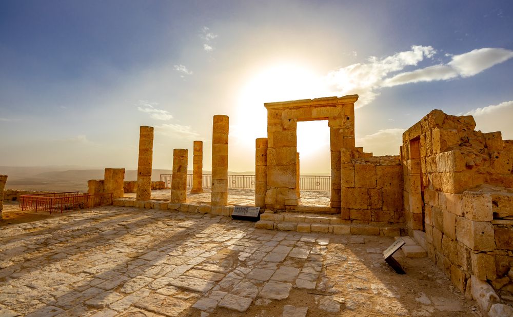 Here Are 10 Great Roman Ruins To Explore While In Israel