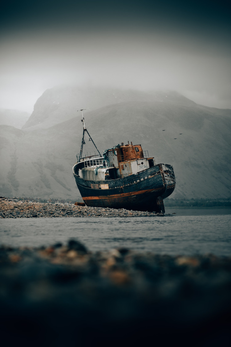10 Abandoned Ghost Ships & The Stories Behind Them (& Where To 'See' Them)