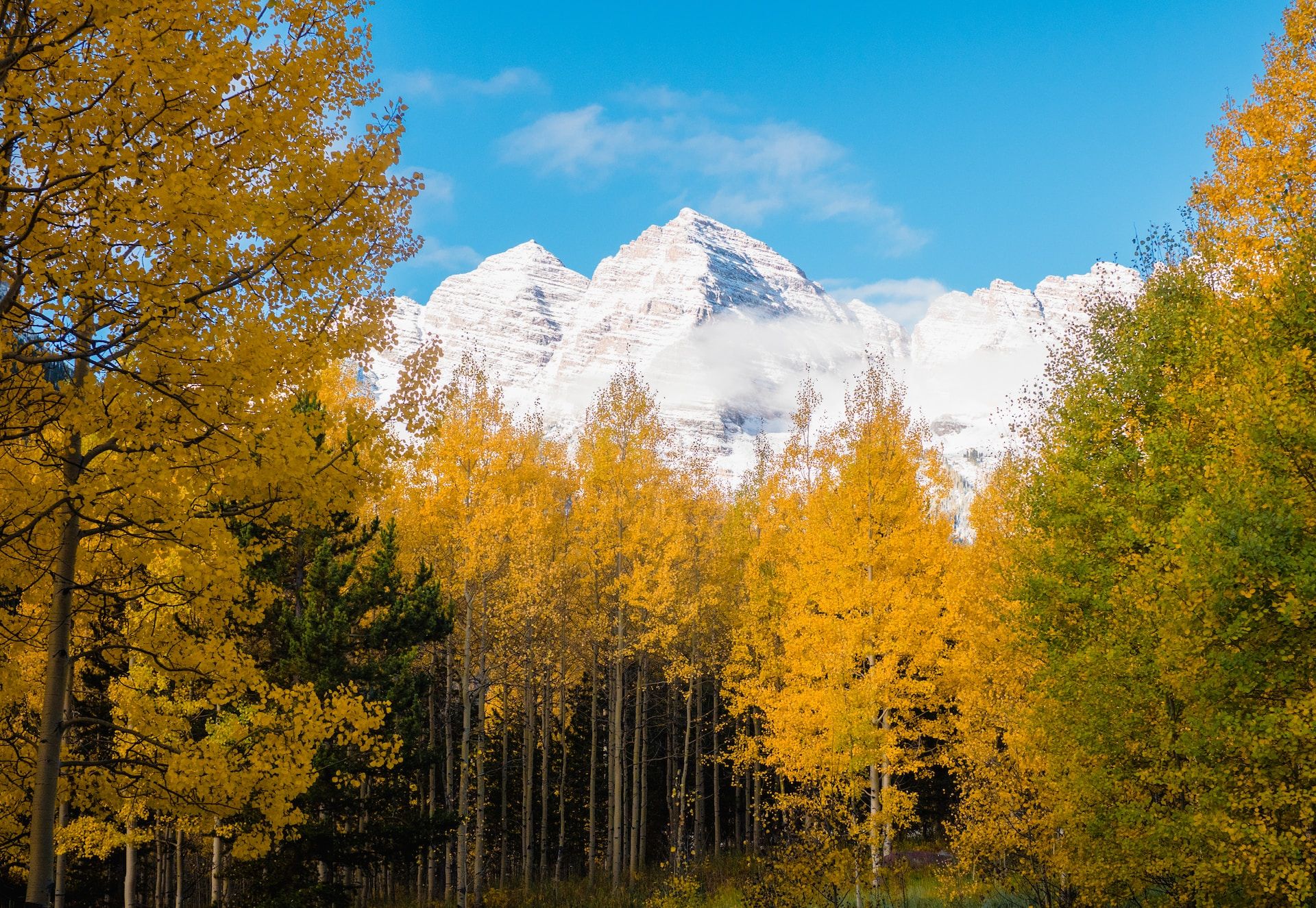 10 Things To Know About Maroon Bells: How Long It Takes To Hike & The ...