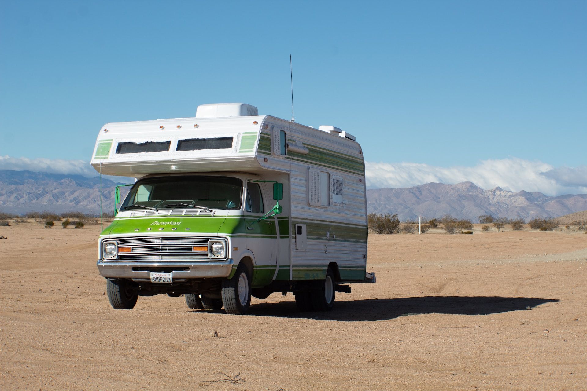 10 Ways To Find A Cheap RV Rental For The Ultimate Bucket List Road Trip