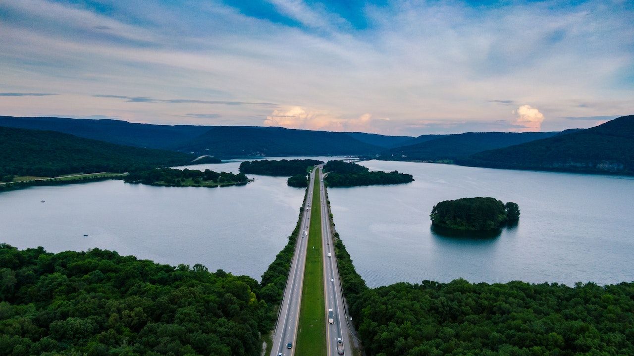 These 10 Stunning Lakes In Tennessee Boast Beautiful Sandy Beaches