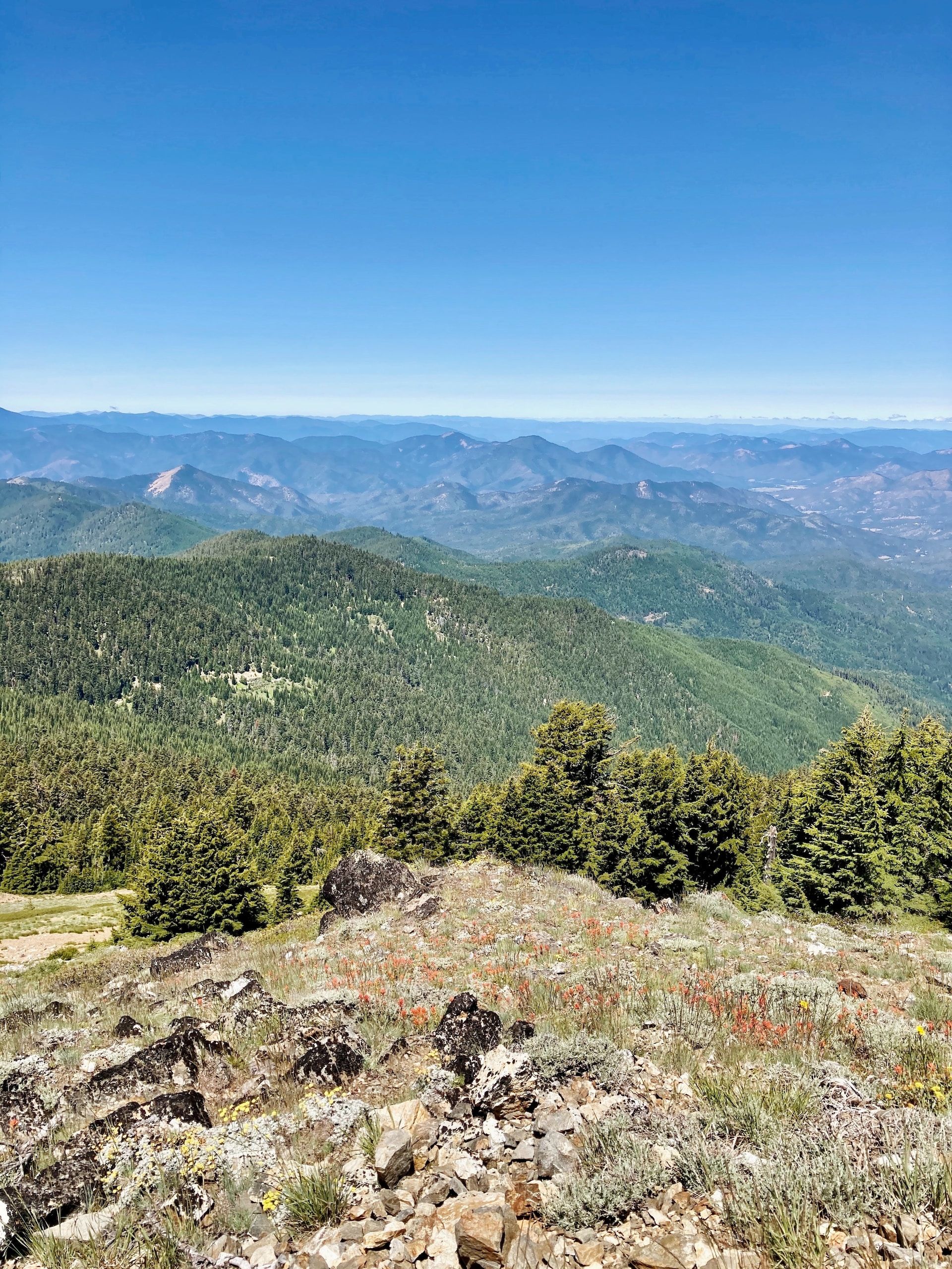 10 Hotels In Joseph, Oregon To Stay At This Fall And Enjoy The Season's ...