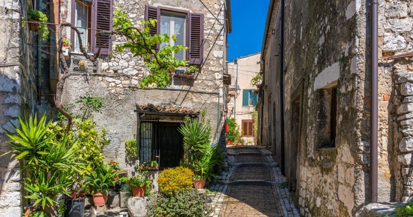 14 North American Cities That Feel European