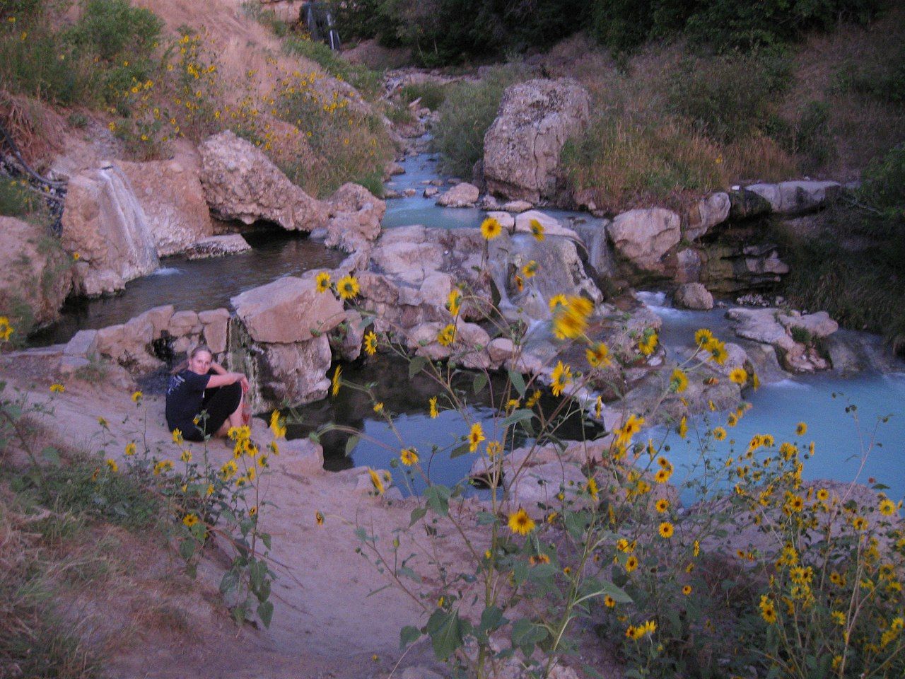 10 Hidden Hot Springs That Are The Perfect Destination For Winter