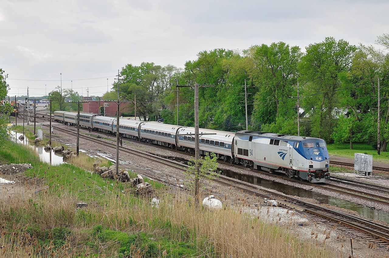 10 Scenic Sleeper Train Routes In The US