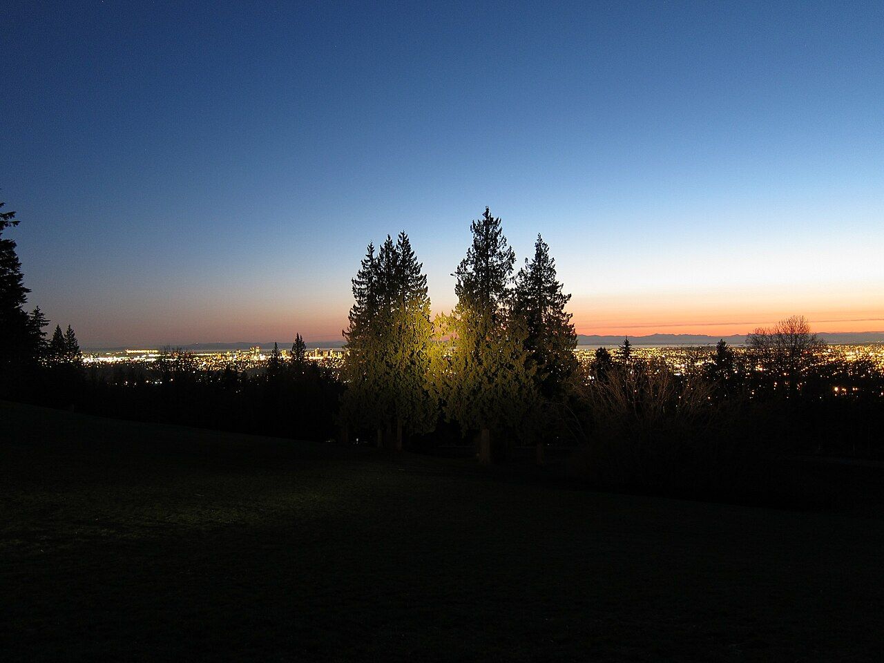 10 Best Destinations To See Colorful Fall Foliage In Vancouver