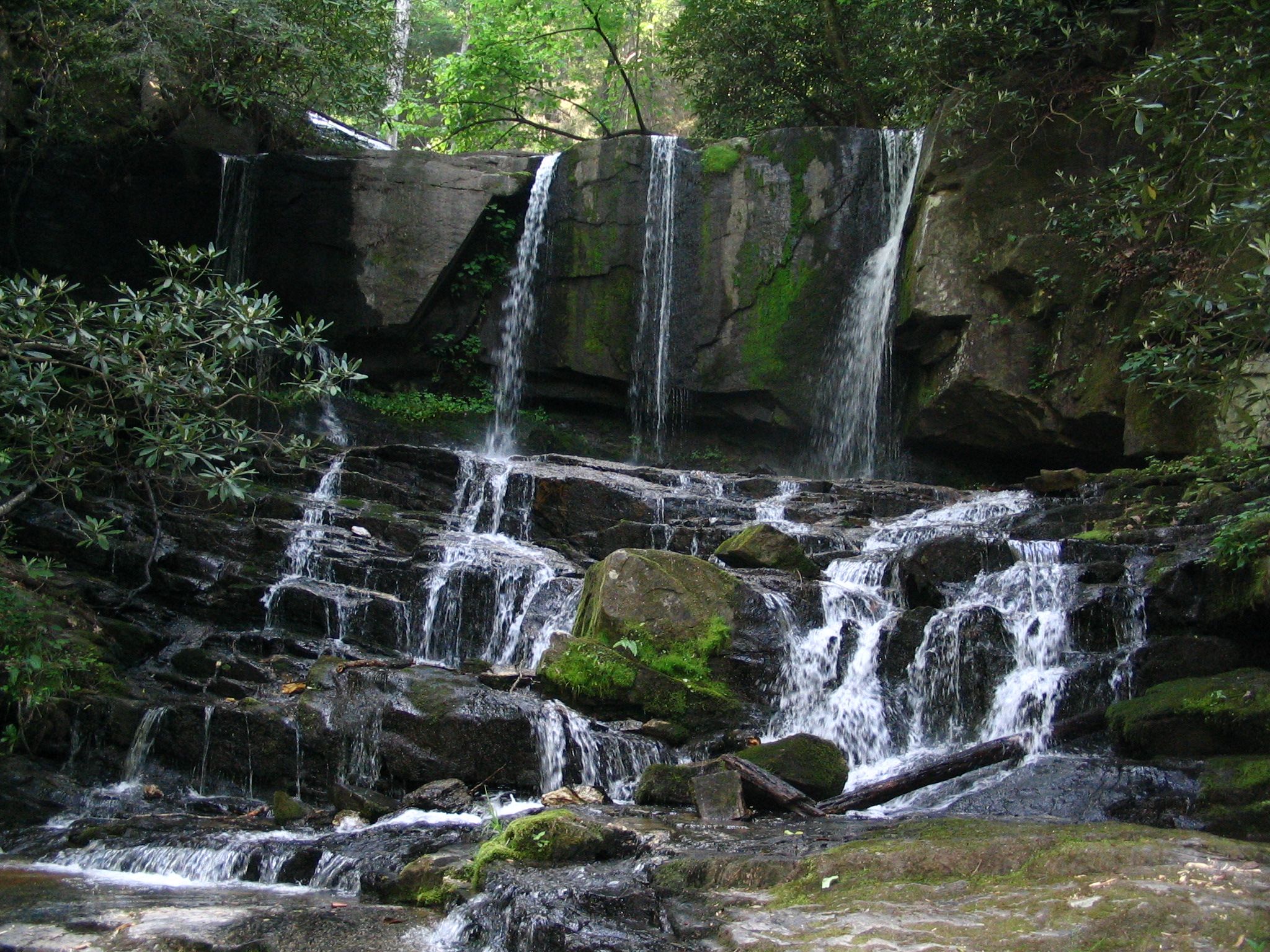 10 Scenic Places To Explore In The South Carolina Mountains