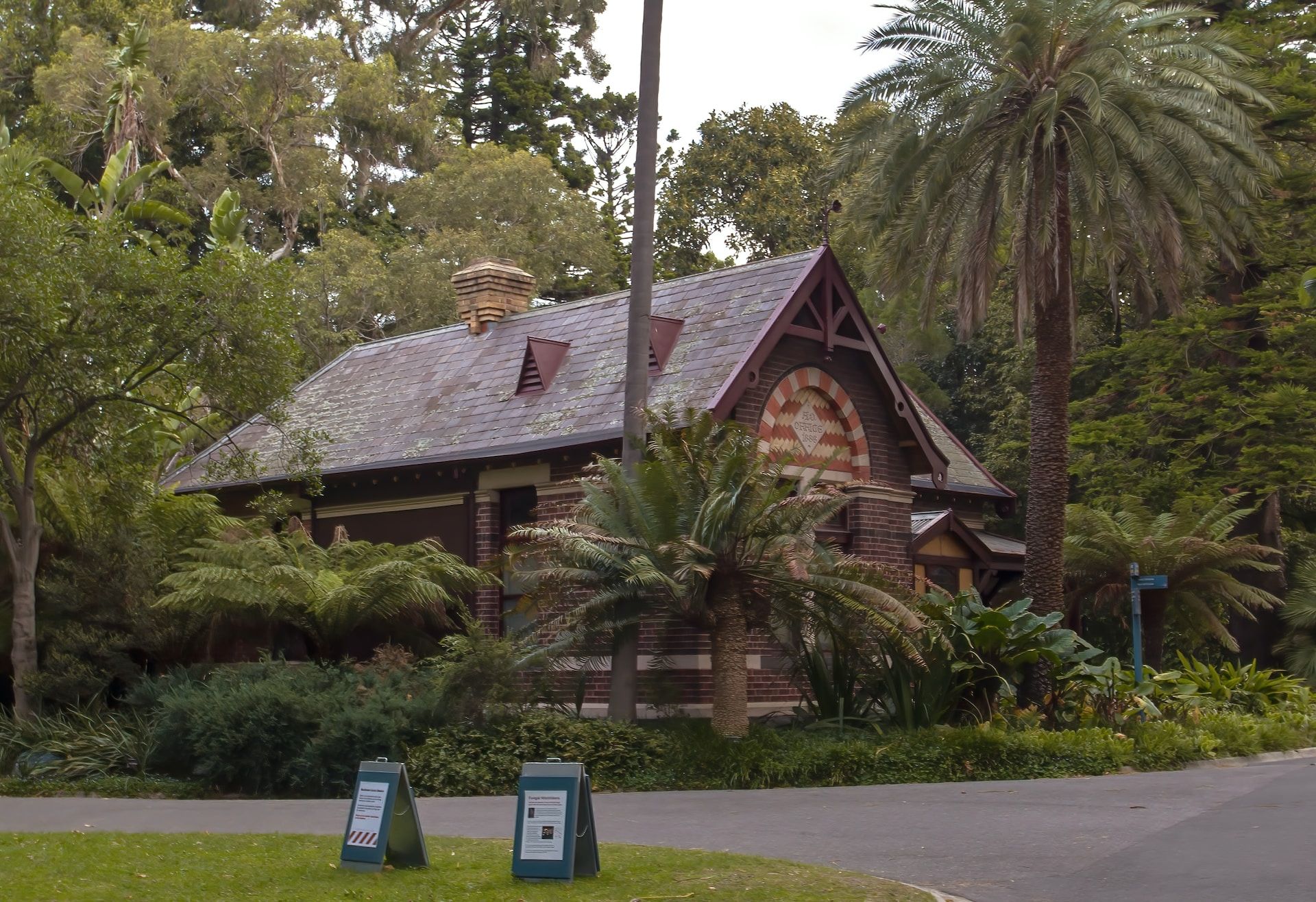 10 Most Beautiful Parks In Melbourne, Australia
