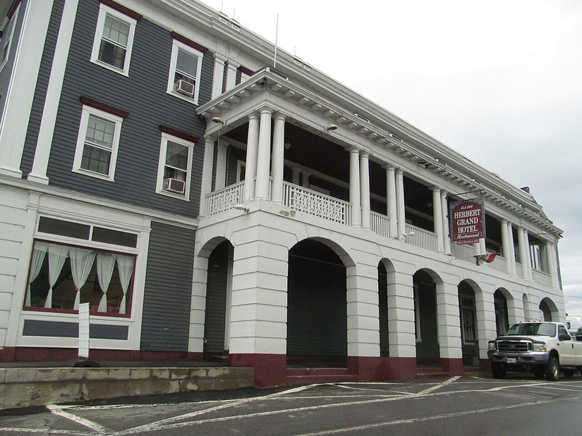 10 Of The Most Beautiful Downtowns To Visit In Maine