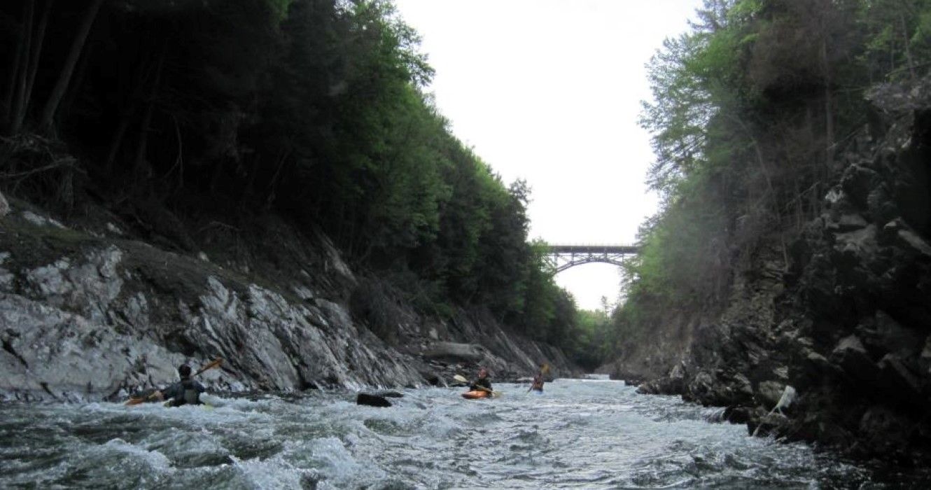 10 Enchanting Vermont Waterfalls To Discover And Admire