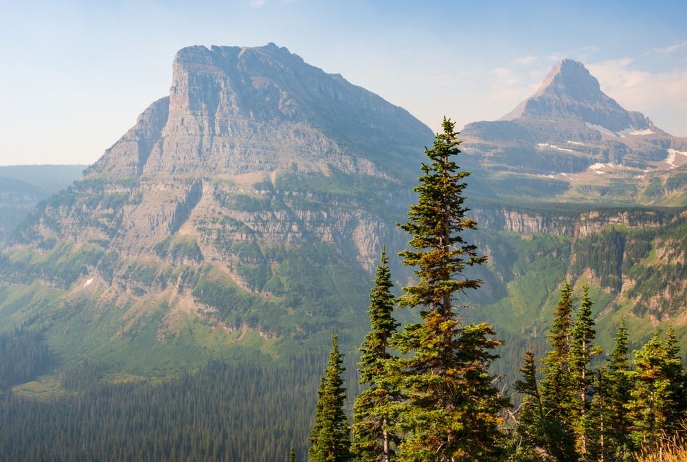 12 Best Spots For Rock Collecting In The Country