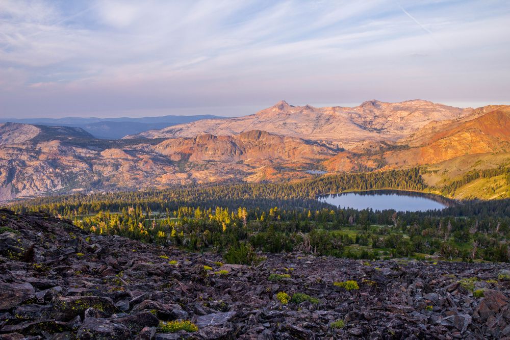 8 Epic California Summits That Take Less Than A Day To Hike