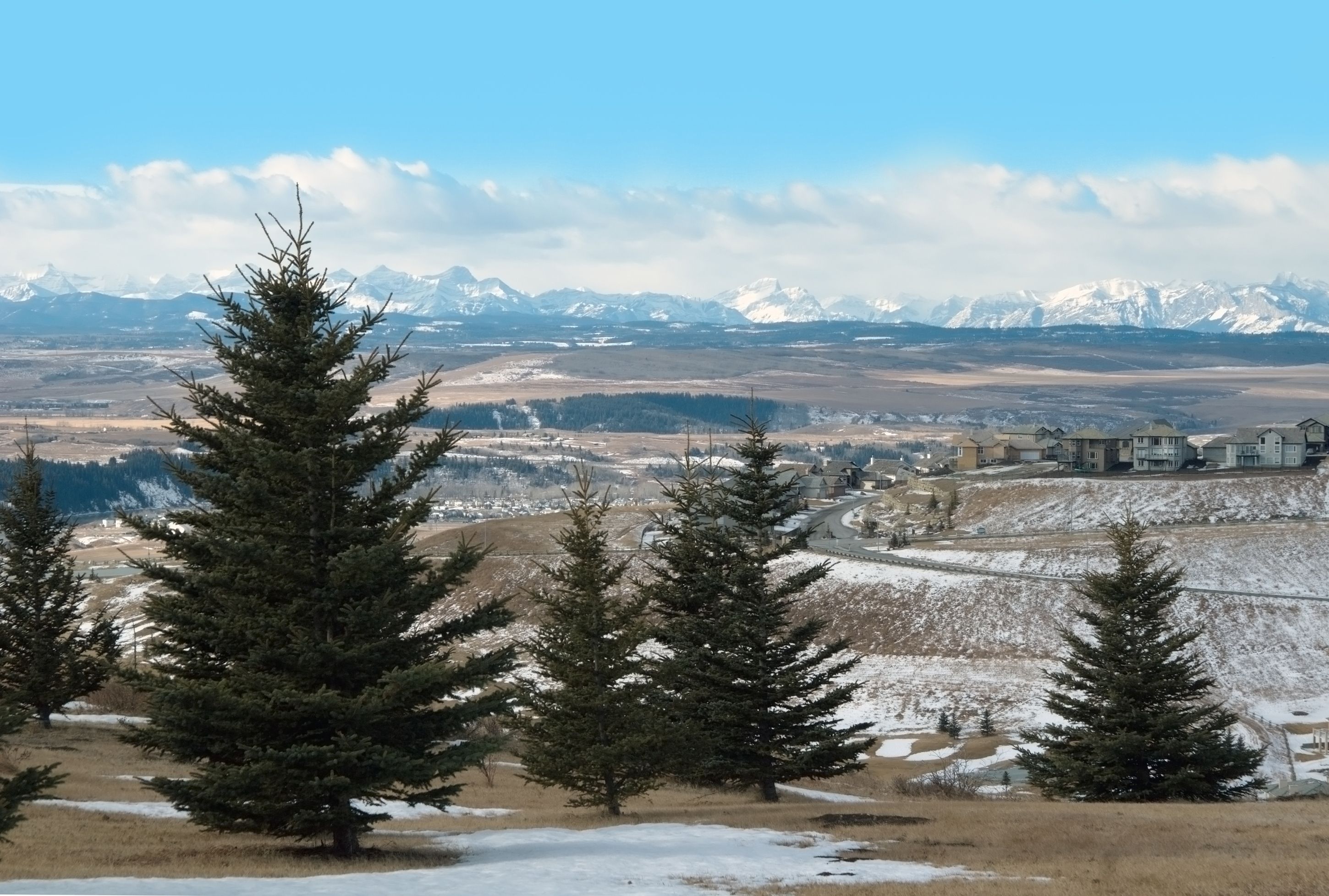 10 Best Towns To Stay In When Visiting Banff National Park This Fall