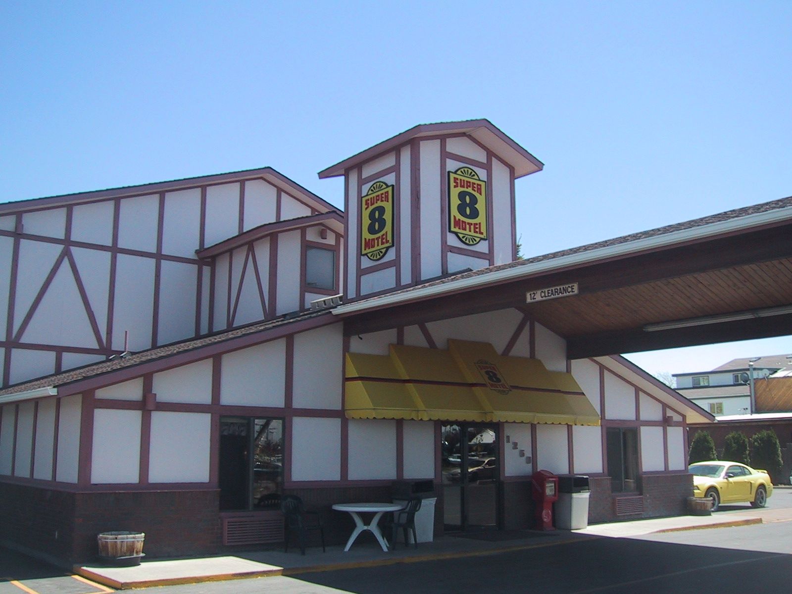 16 Most Budget-Friendly Hotel Chains In The U.S.