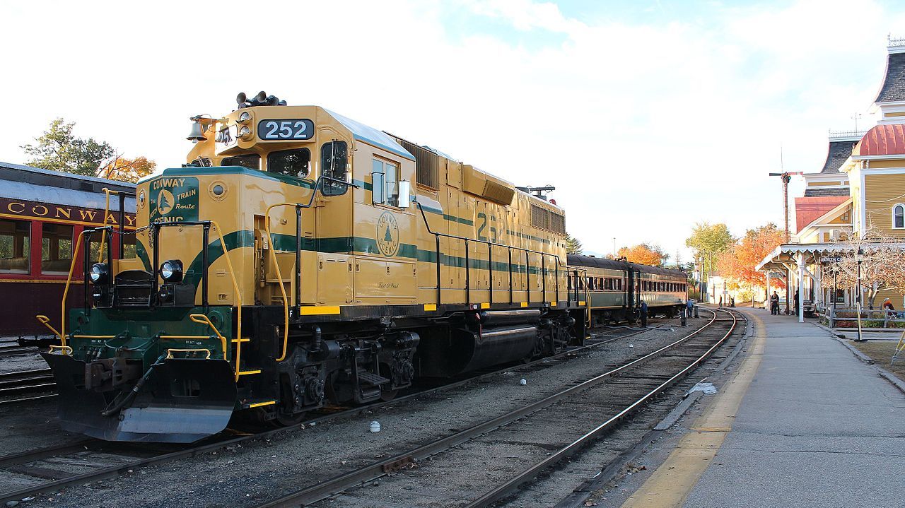 10 Scenic Train Rides Throughout East Coast With The Best Views